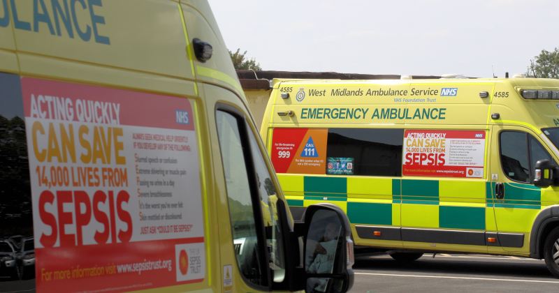 Student paramedics and volunteers enable West Midlands Ambulance ...
